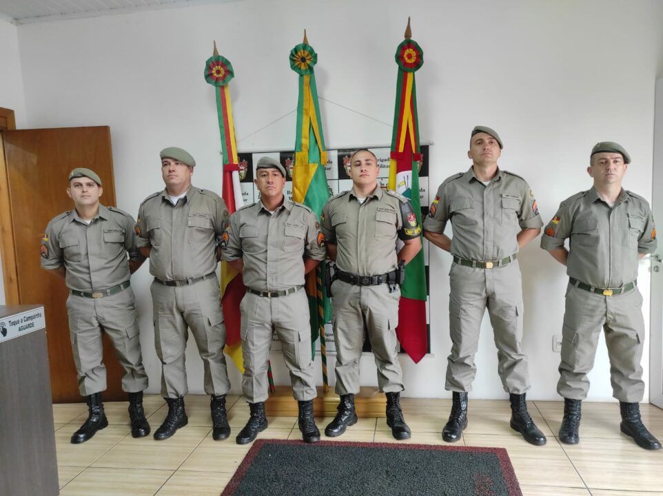 36º BPM recebe sete novos sargentos | Studio Notícias | Studio TV