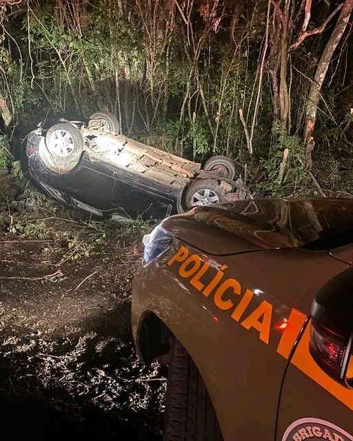 Criminoso morre em confronto com o 4º Batalhão de Polícia de choque em Vila Cristina, no ...