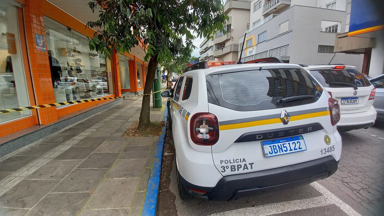 Tentativa de homicídio deixa dois feridos no Centro de Garibaldi ...