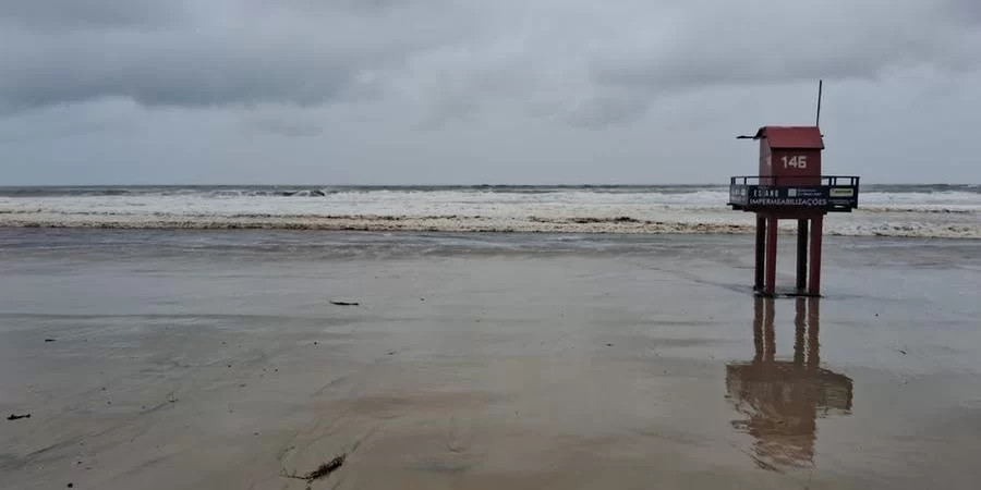 Ressaca do mar deixa o Litoral Norte em alerta até esta sexta-feira ...