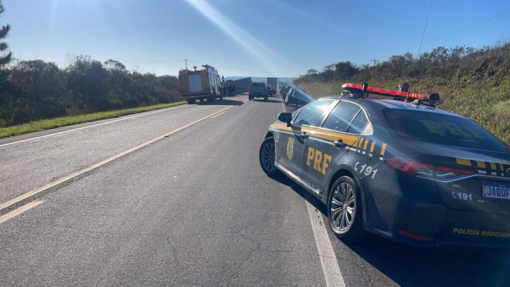 Colisão frontal deixa mulher morta na BR-153 em Hulha Negra | Studio ...