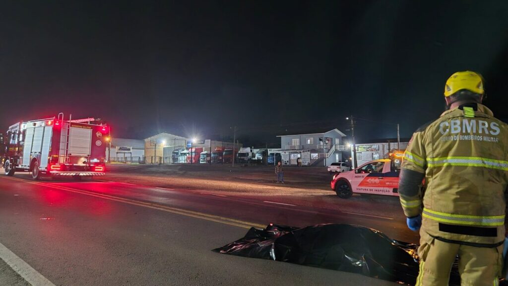 Homem morre atropelado na RSC-453 em Farroupilha | Studio Notícias ...