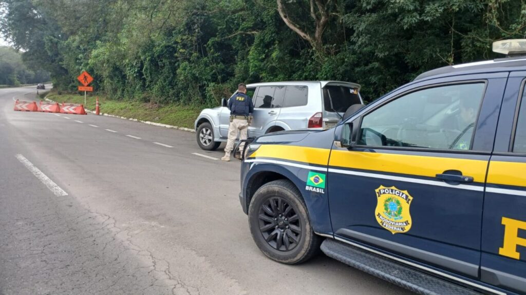 PRF prende dois homens procurados pela Justiça em Santa Maria | Studio ...